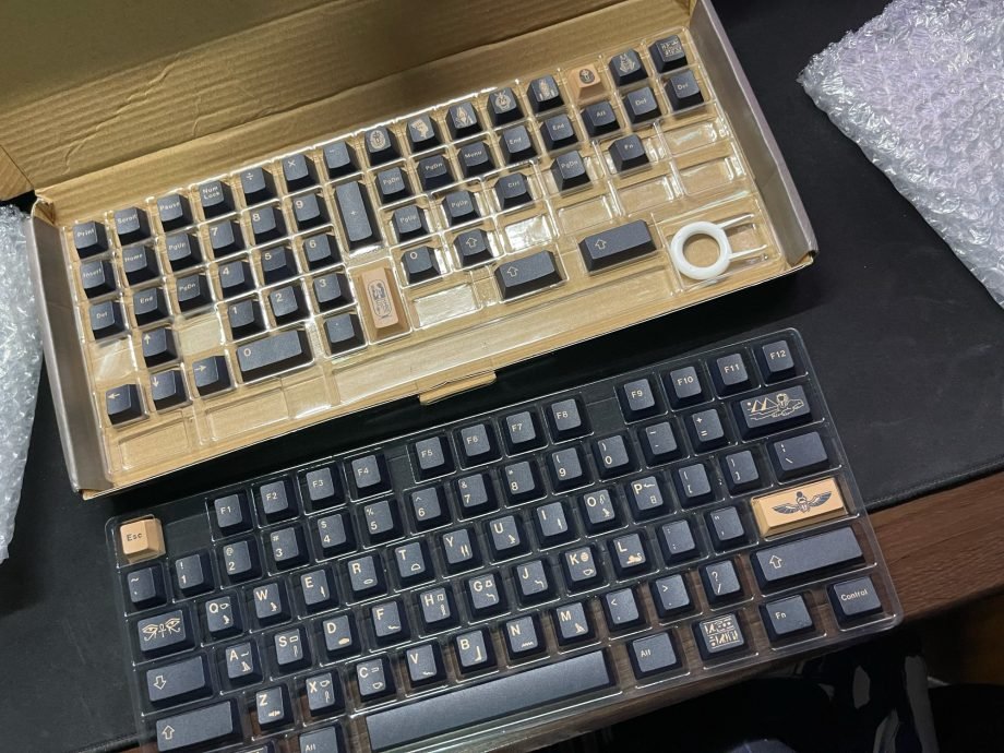 GMK Clone Egyptian Pharaoh Keycaps Set Minimalist - Keysium