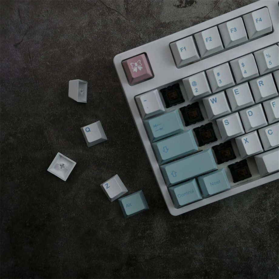 GMK Clone Noel Keycaps Set Blue White PBT - Keysium